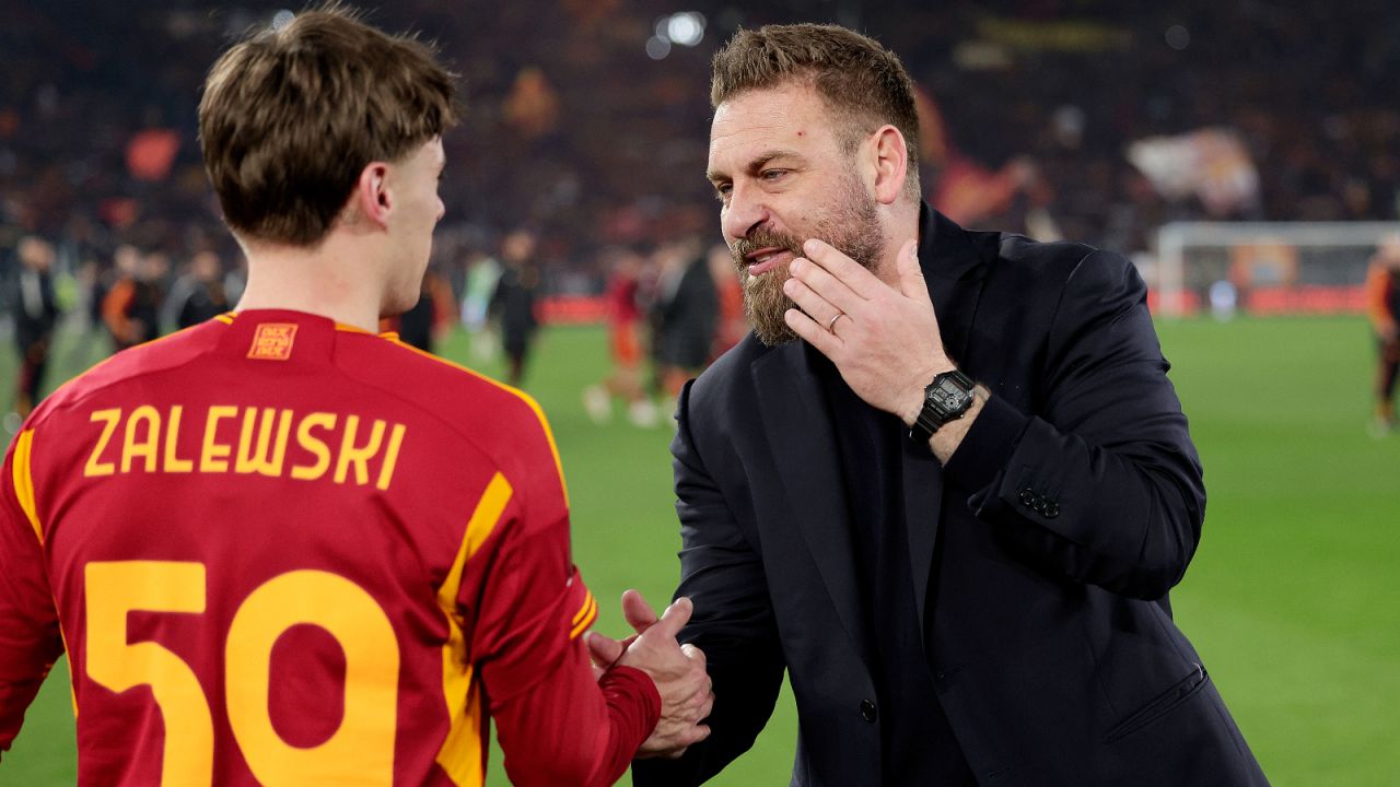 Daniele De Rossi skomentował sytuację Nicoli Zalewskiego. "Nie sądzę ...