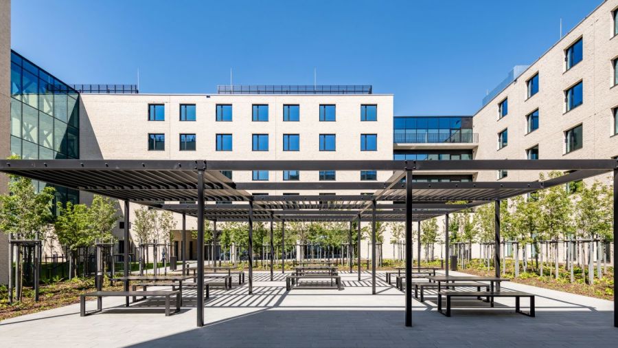 Akademik Meteor, UAM