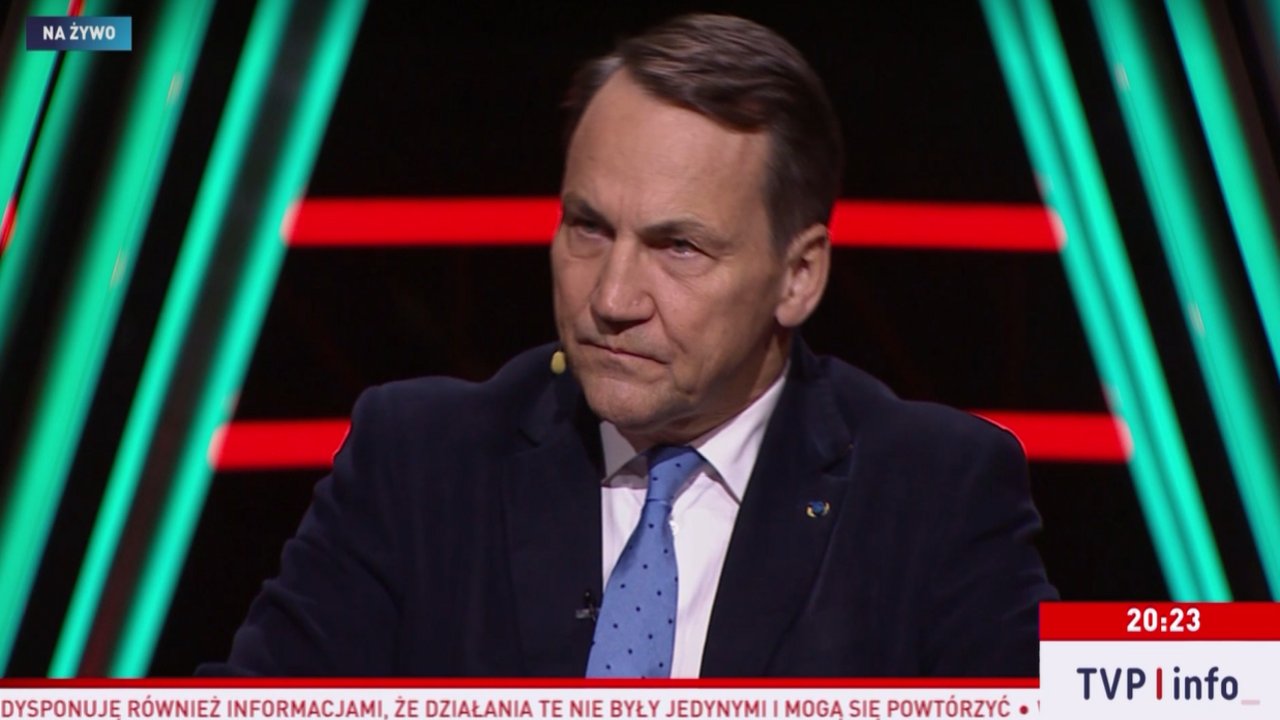 Radosław Sikorski w TVP Info o planach usunięcia ambasadora Rosji: Nie ...