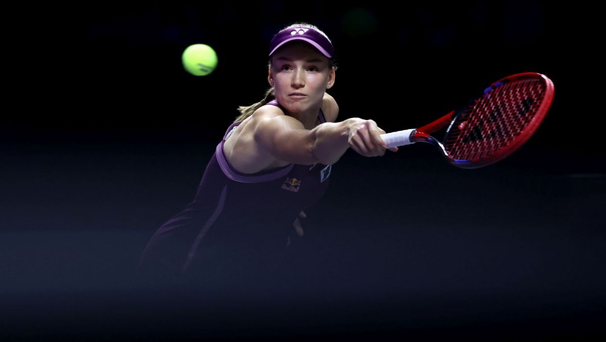 WTA Finals: Elena Rybakina wygrała z Amandą Anisimovą na start rozgrywek | TVP SPORT