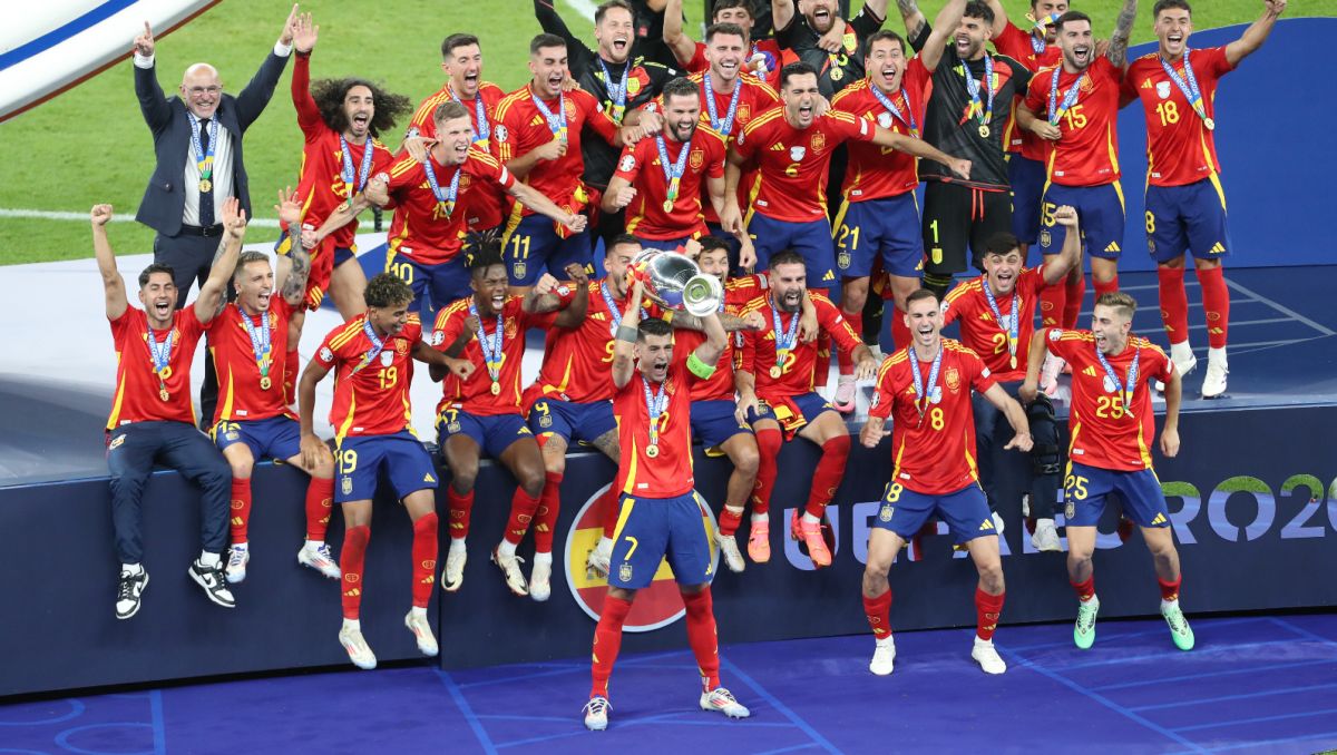 Hiszpania po raz czwarty mistrzem Europy! Historyczny triumf La Furia Roja | TVP SPORT